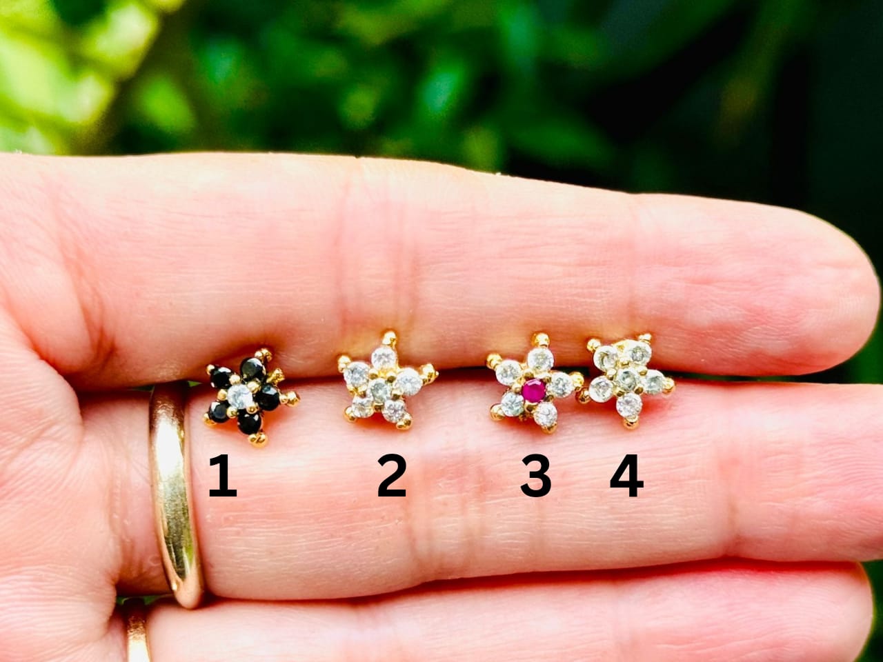 Diamond Cut Nosepins – Diamond Emitations