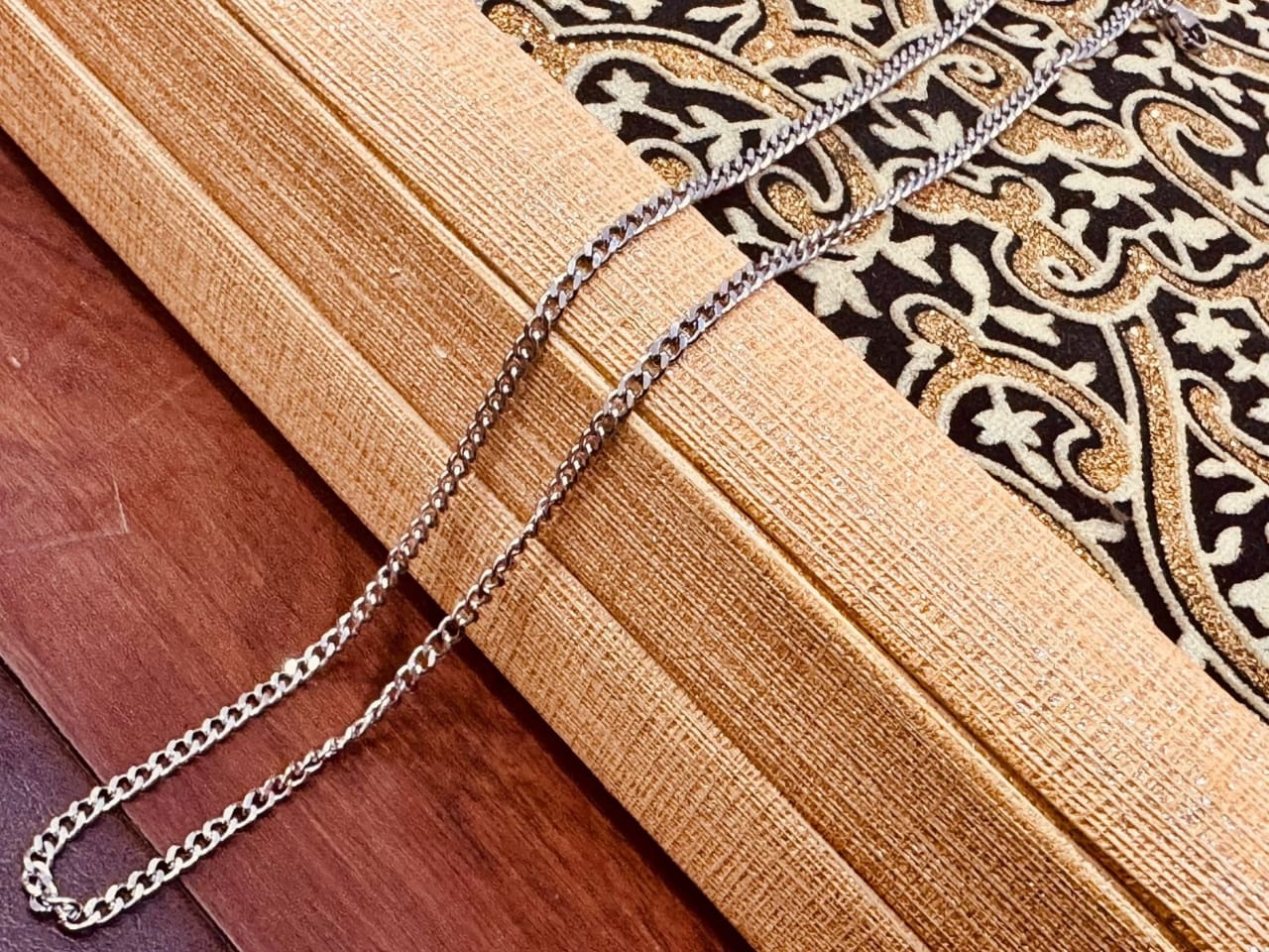 Goldplated imported chain – Diamond Emitations