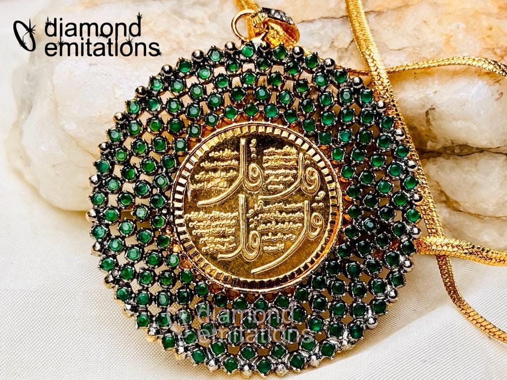 Calligraphy Pendant 8 – Diamond Emitations