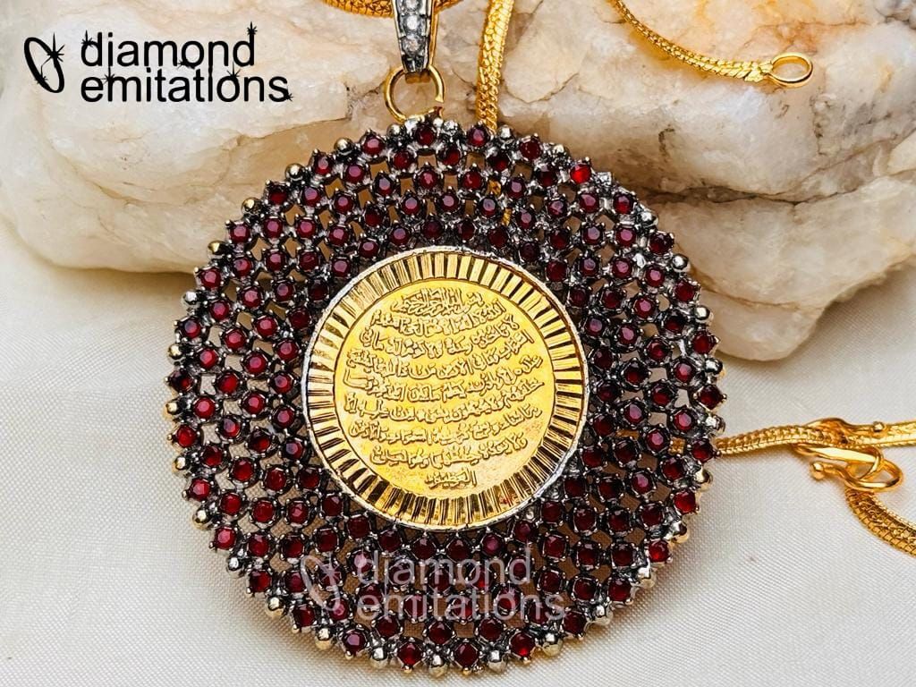 Calligraphy Pendant 3 – Diamond Emitations